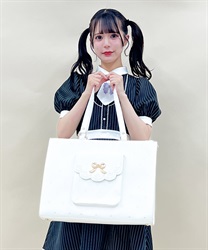 ハート刺繍推し活A3トート | POETIQUE | axes femme online shop ハート刺繍推し活A3トート | POETIQUE | axes femme online shop