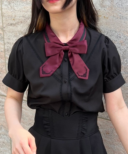 刺繍リボンブローチ付ブラウス【期間限定価格】 | outlet | axes 刺繍リボンブローチ付ブラウス【期間限定価格】 | outlet | axes