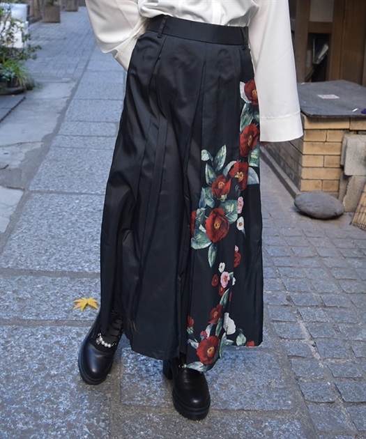 椿柄ロングスカート | レディース服・レディースファッション 椿柄ロングスカート | レディース服・レディースファッション