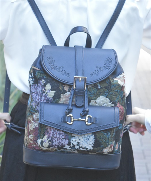 ローズ型押し配色リュック | 雑貨 | axes femme online shop ローズ型押し配色リュック | 雑貨 | axes femme online shop