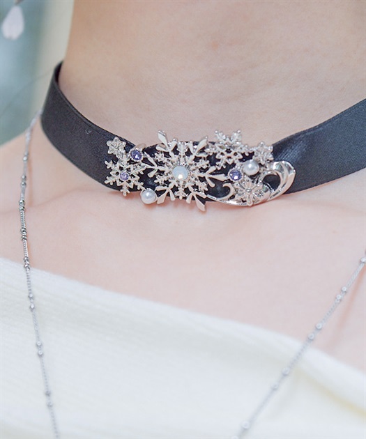 スノークリスタルチョーカー | axes femme | axes femme online shop スノークリスタルチョーカー | axes femme | axes femme online shop