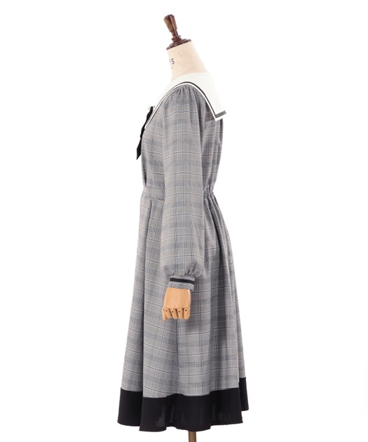 ブローチ付セーラーワンピース | レディース服・レディース ブローチ付セーラーワンピース | レディース服・レディース